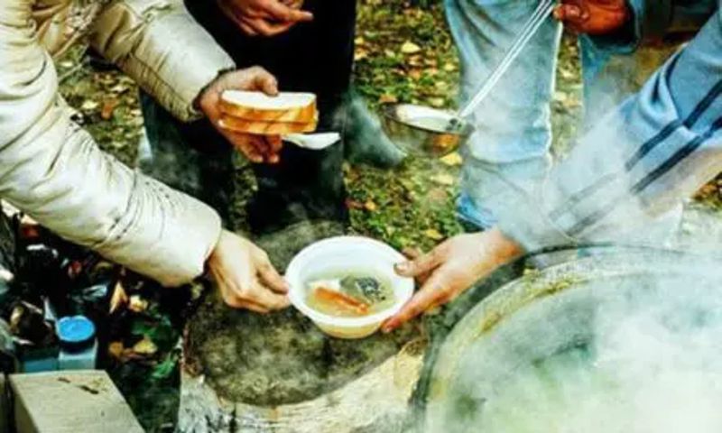 The world is on the brink of a food shortage - Western Grocer